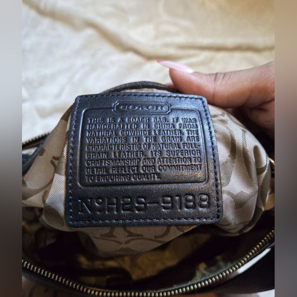 Coach | Bags | Vintage Coach Legacy Black Slim Duffle Leather Crossbody ...